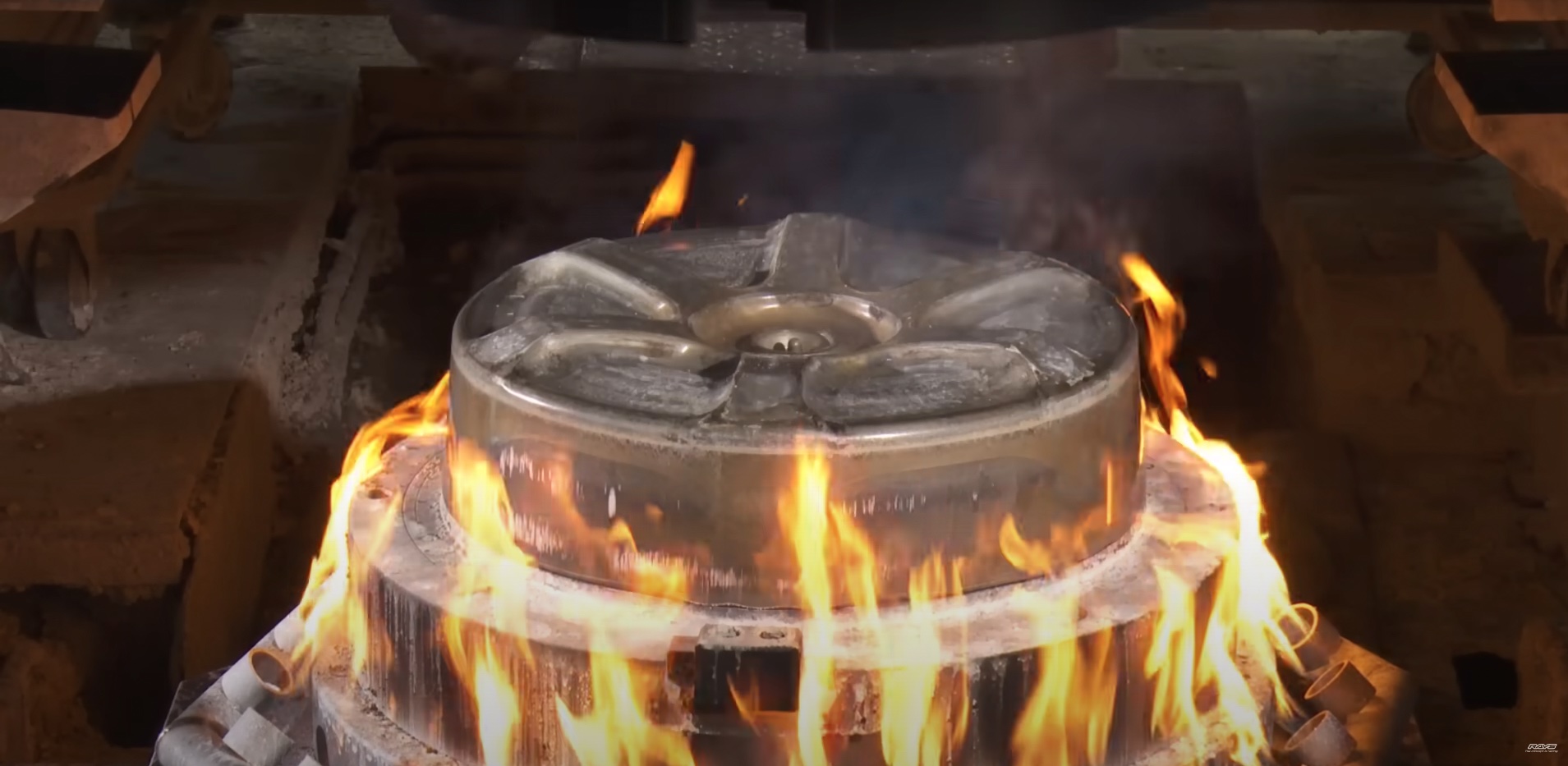 video-rays-engineering-crafting-the-ultimate-forged-wheels